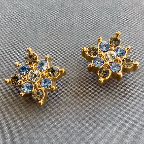 Ginger Snaps | Jewelry | Ginger Snaps Set Of 2 Gold Blue Rhinestone ...